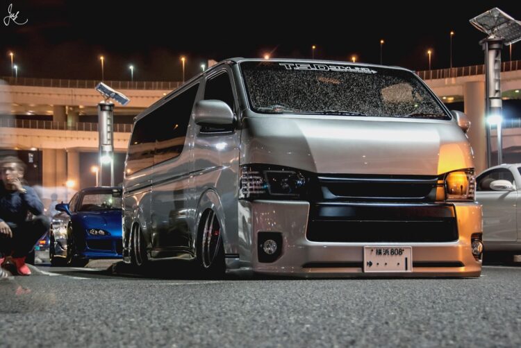 Toyota HiAce: The Ultimate Guide » JDMBUYSELL