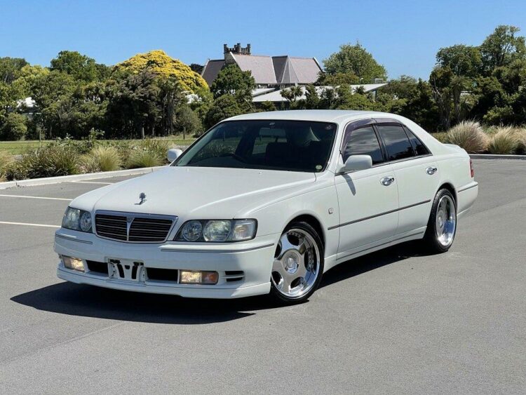 Nissan Cima For Sale: 10 JDM Nissan Cima Listings - JDMbuysell.com