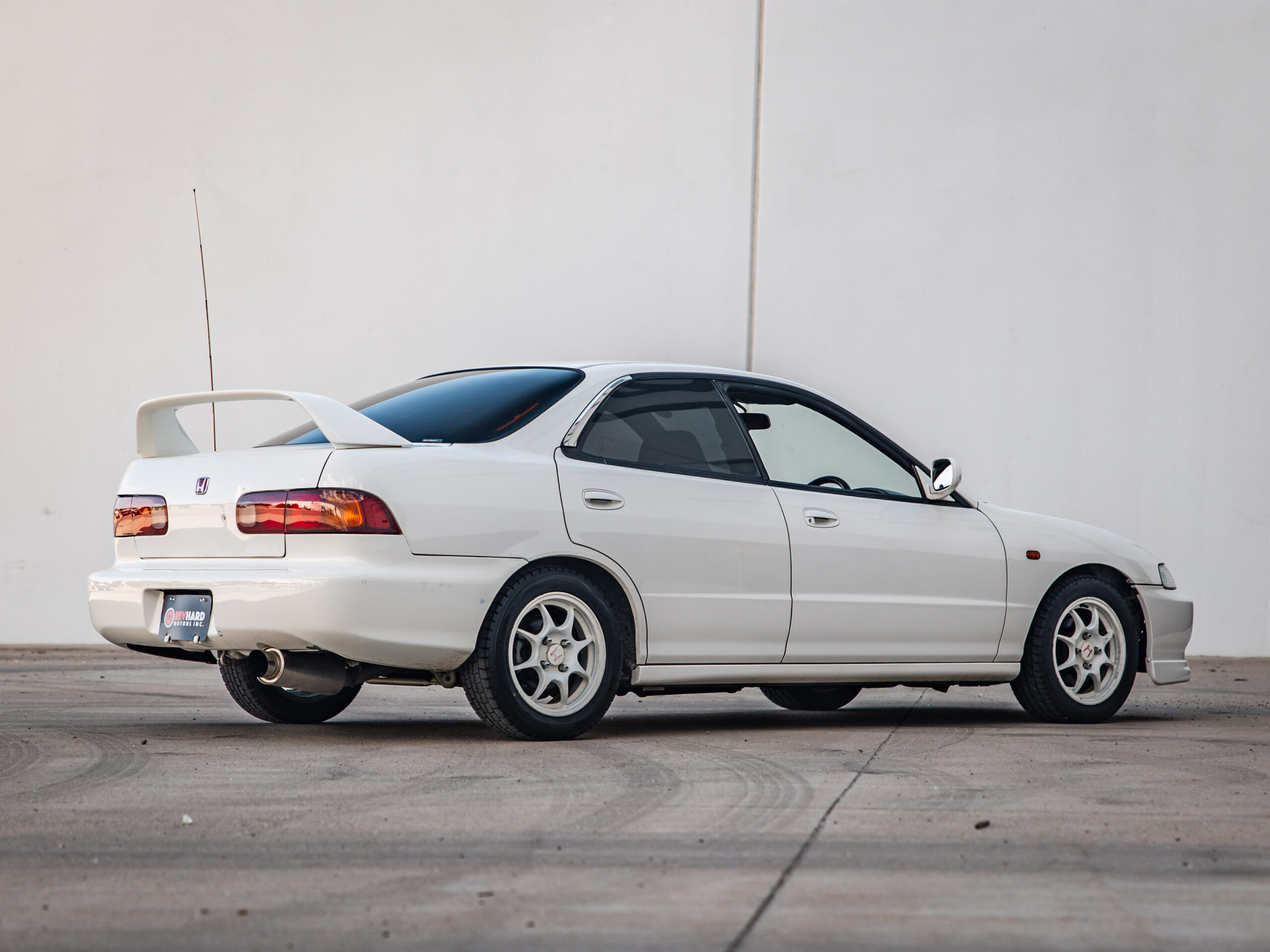 For Sale: 1997 Honda Integra Type R » JDMBUYSELL