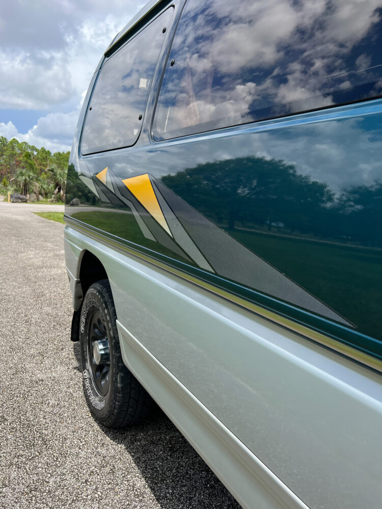 For Sale: 1994 Mitsubishi Delica Starwagon Jasper » JDMBUYSELL