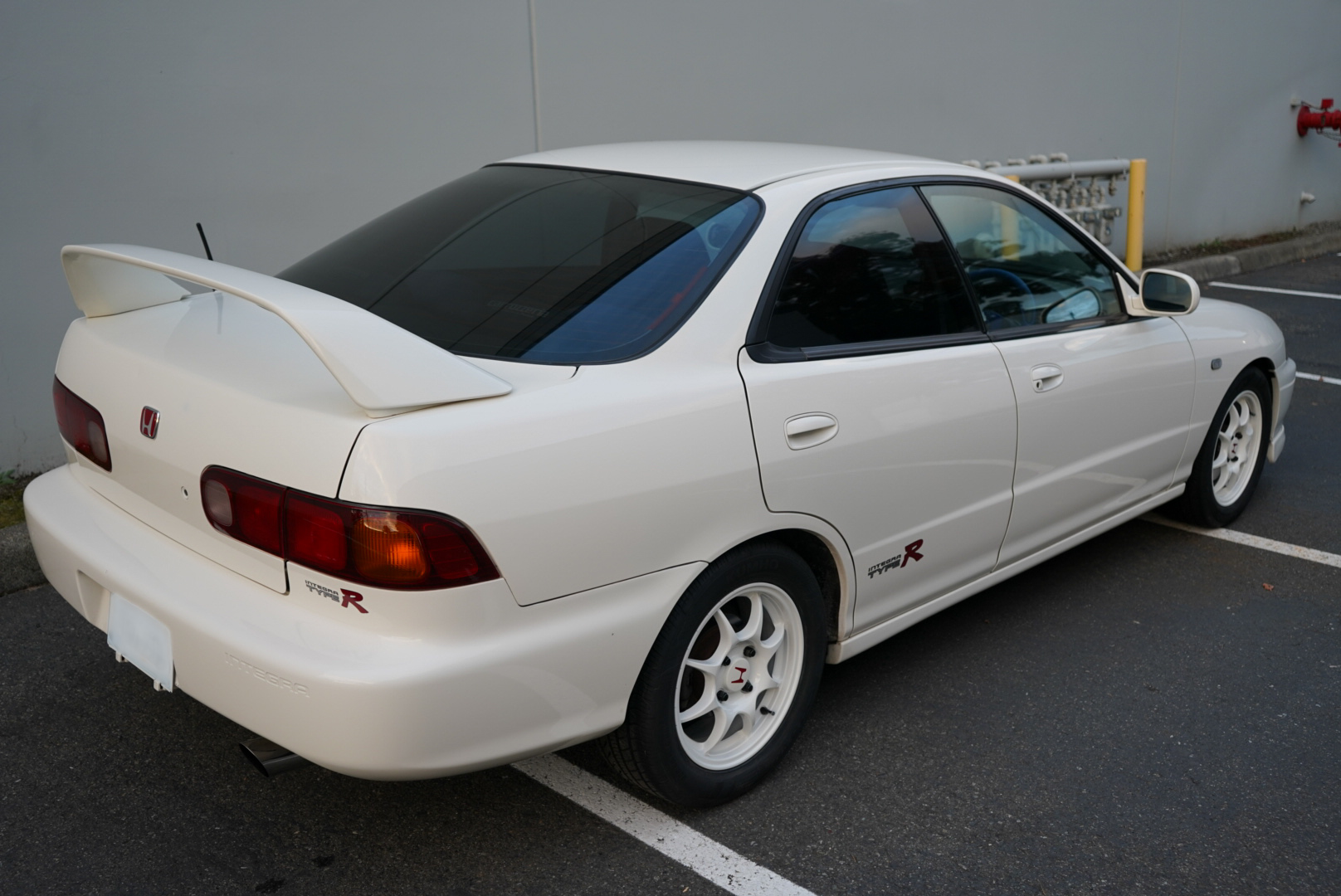 For Sale: 1997 Honda Integra Type R Sedan DB8 » JDMBUYSELL