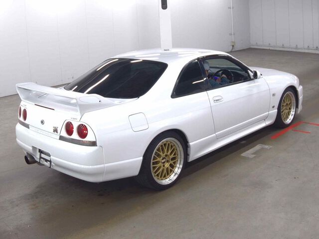 For Sale: Nissan Skyline GT-R V spec BCNR33 4WD 1996 » JDMBUYSELL