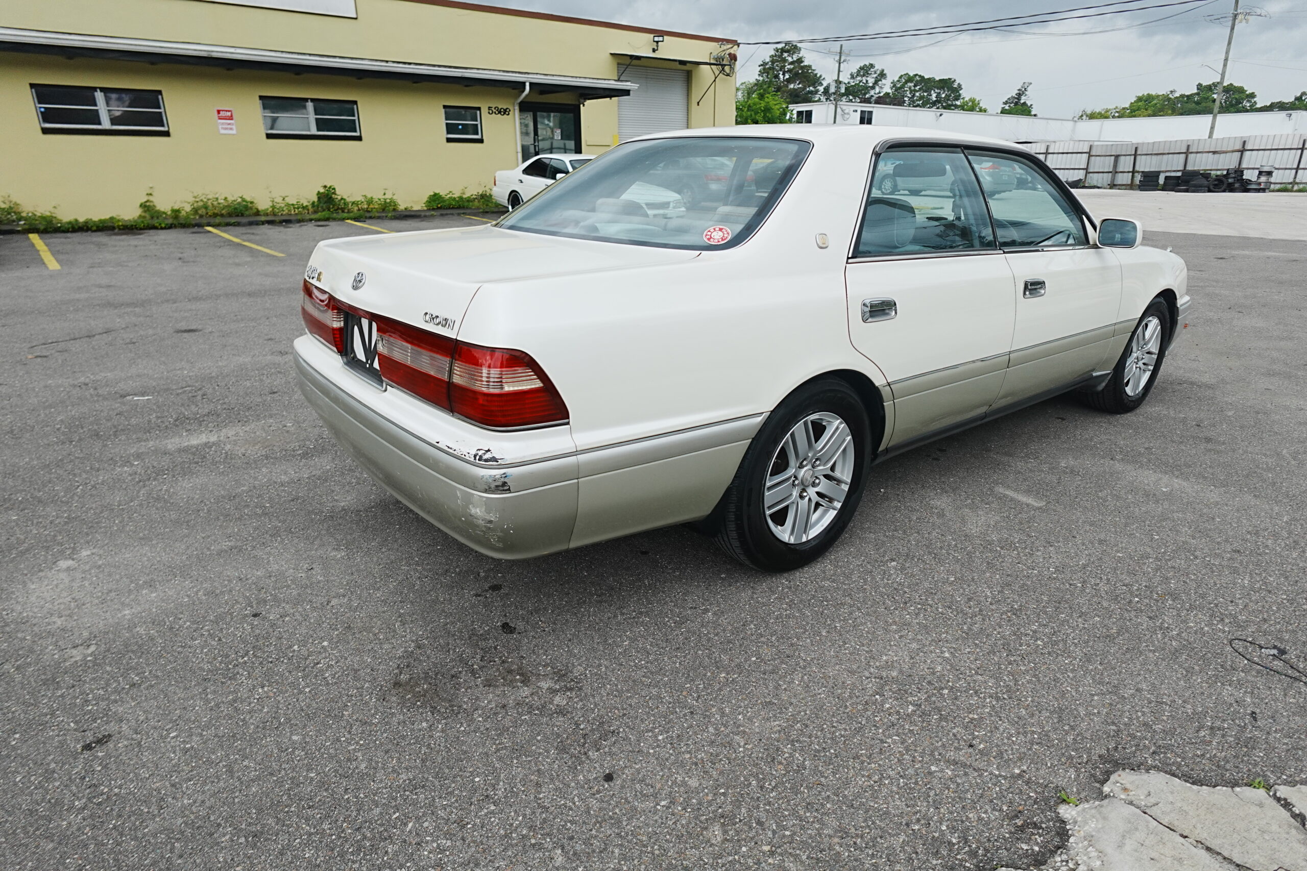 For Sale: 1995 Toyota crown royal saloon » JDMBUYSELL