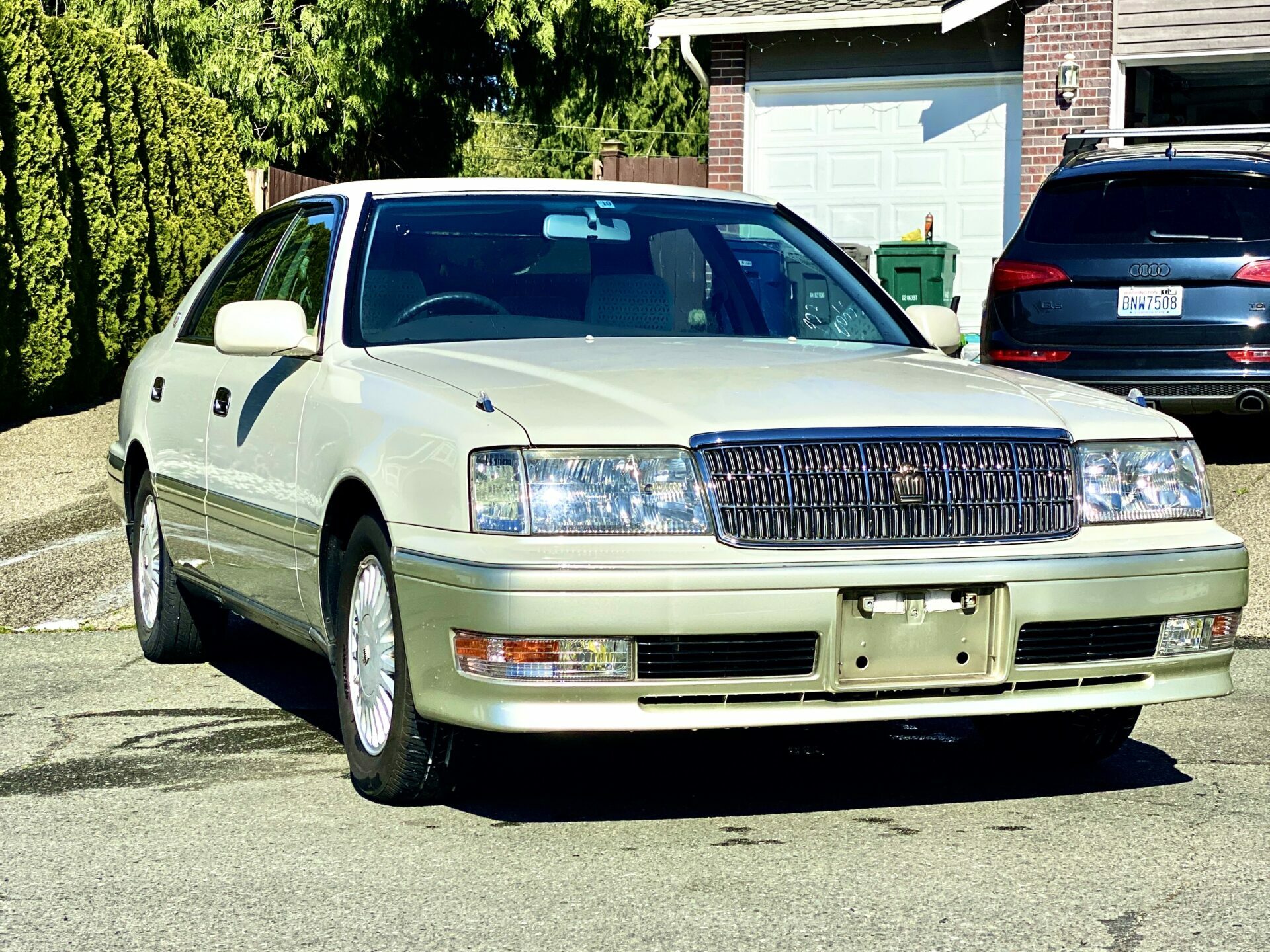 For Sale: 1997 Toyota Crown Royal Saloon » JDMBUYSELL