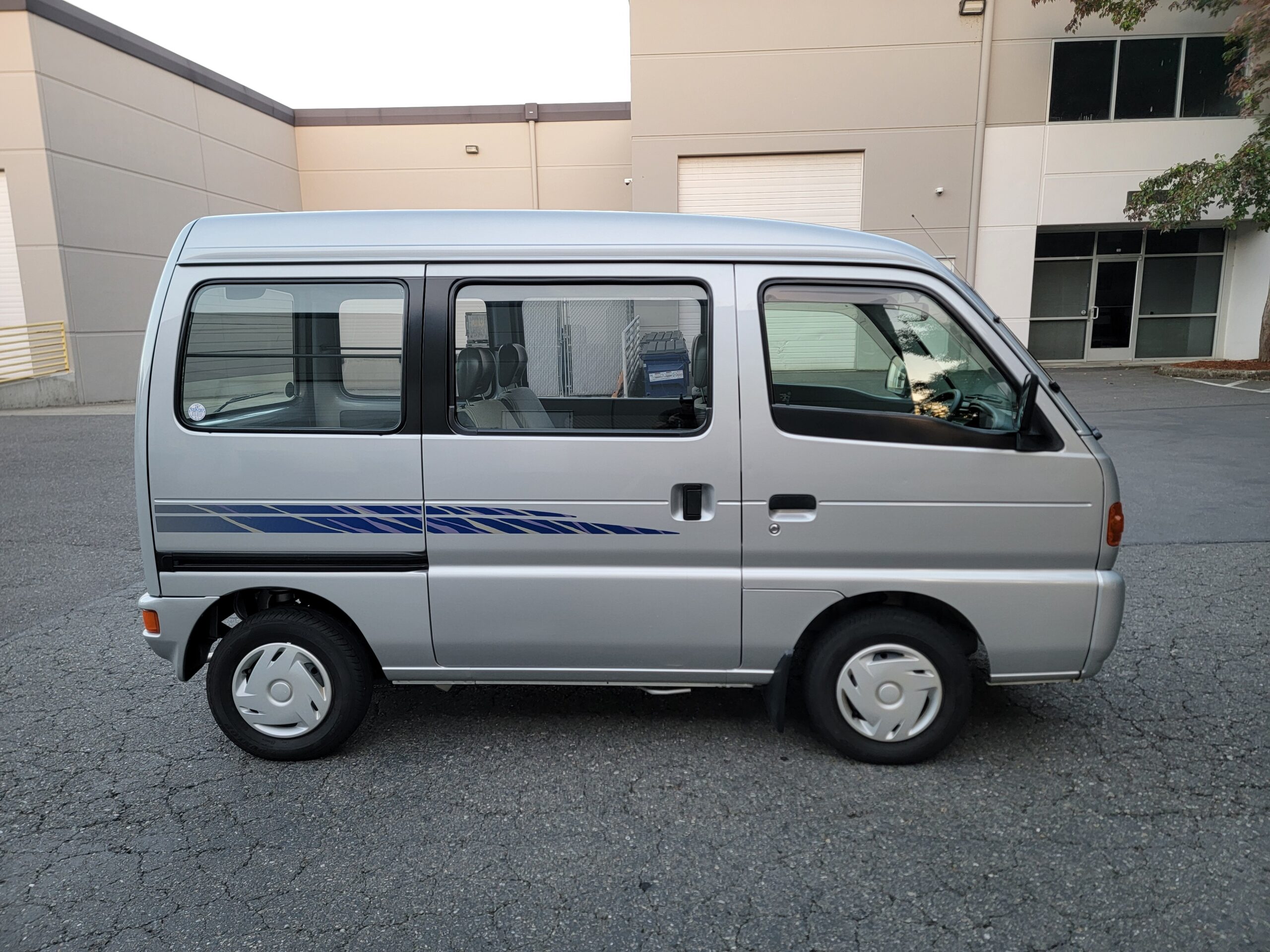 For Sale: 1998 Suzuki Every Only 15k Miles » JDMBUYSELL