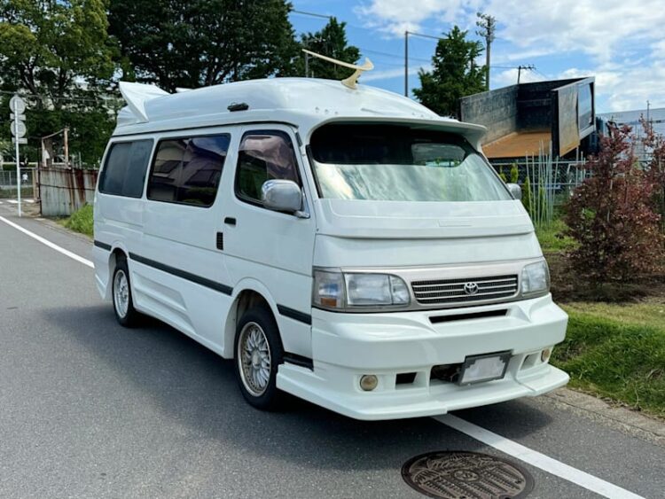 For Sale: 1996 Toyota Hiace Turbo Diesel camper van 64Km » JDMBUYSELL