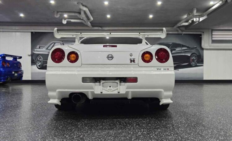 For Sale: 2000 Nissan Skyline R34 GTR V-Spec II » JDMBUYSELL