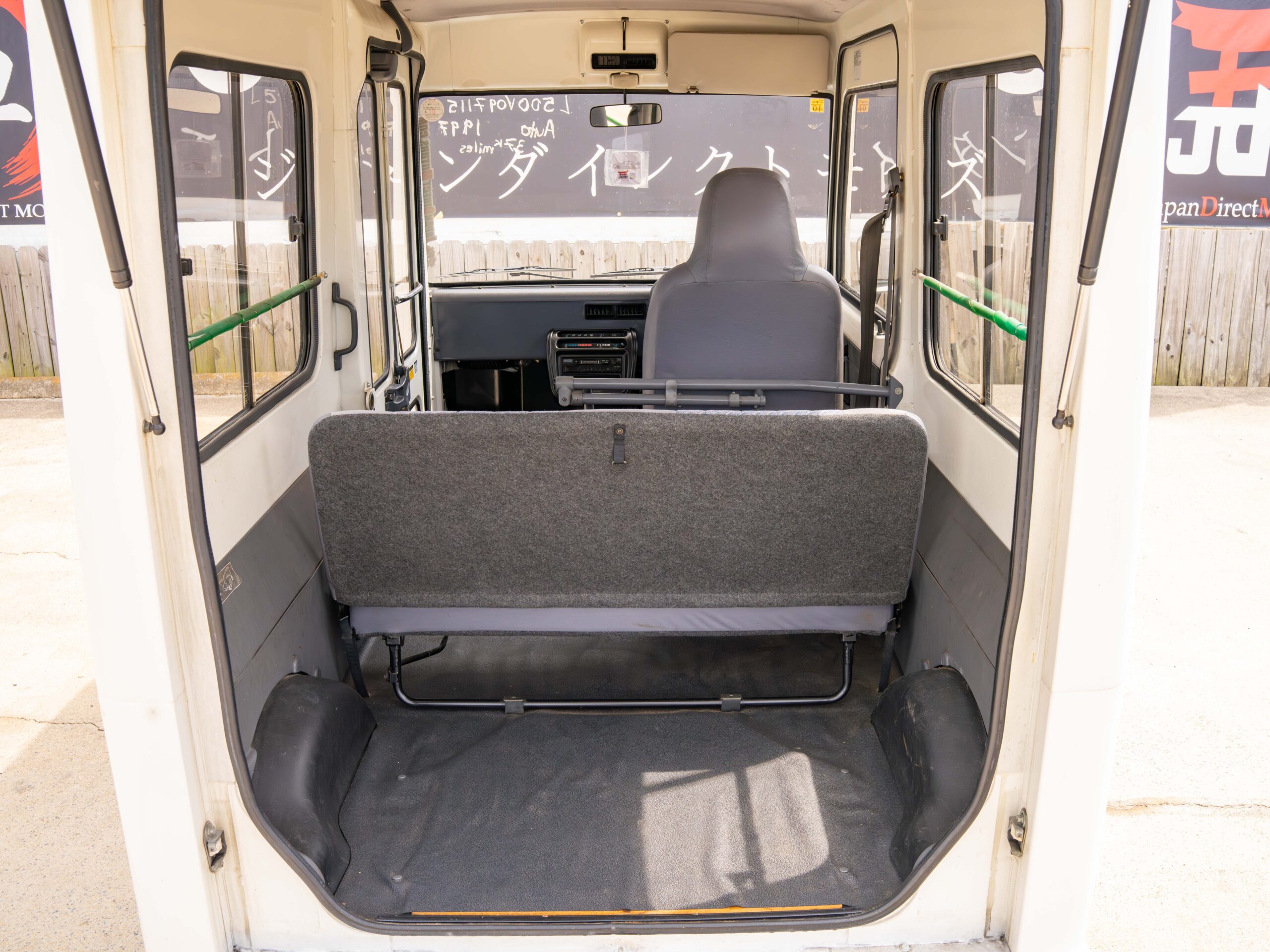 For Sale: 1997 Daihatsu Mira Walkthrough Van » JDMBUYSELL