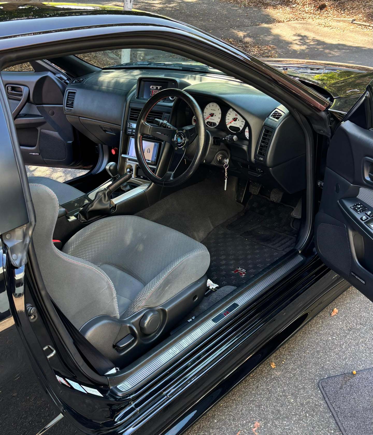 For Sale: 1999 Nissan Skyline GTR R34 V-Spec » JDMBUYSELL