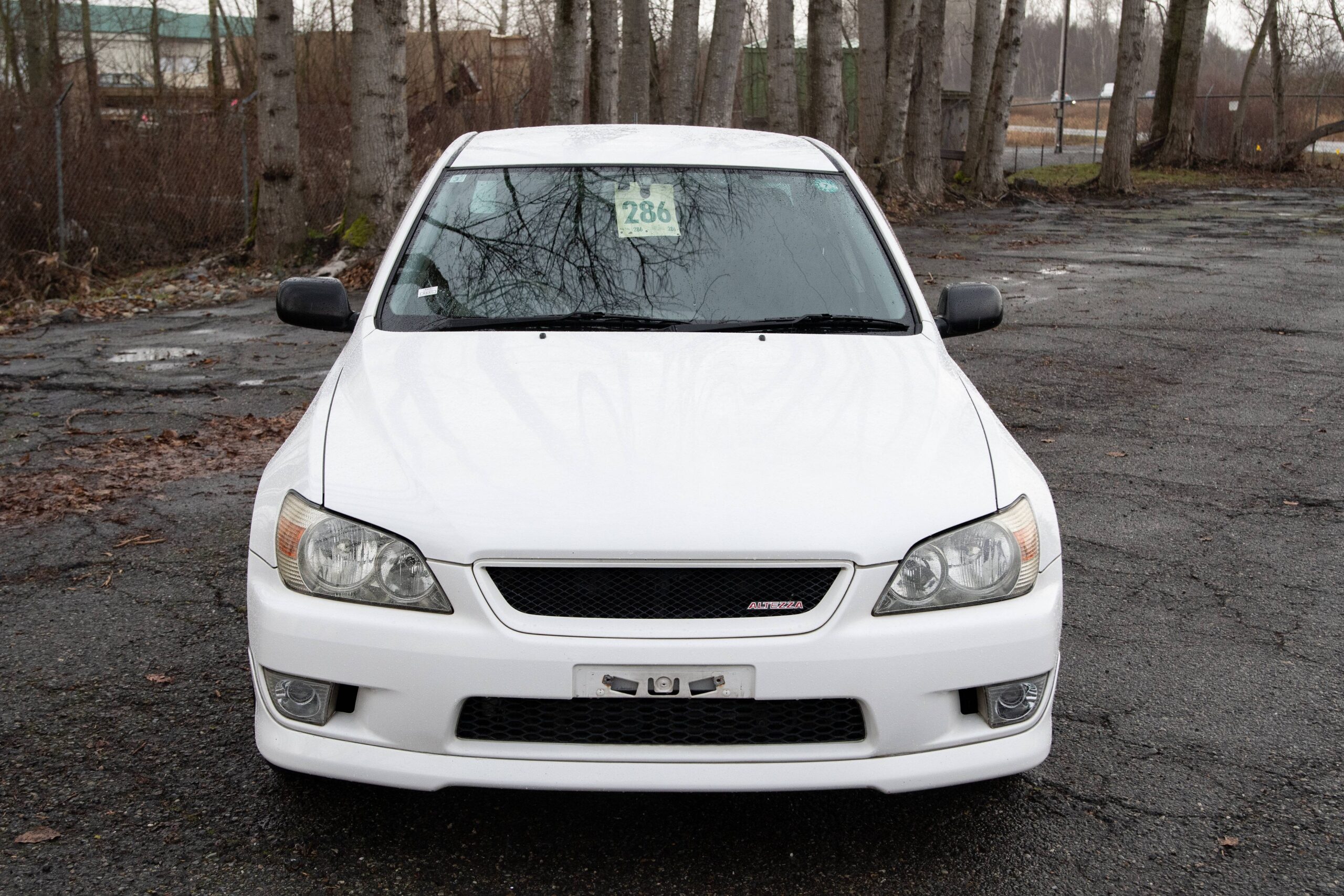 For Sale: 1999 Toyota Altezza Z edition » JDMBUYSELL